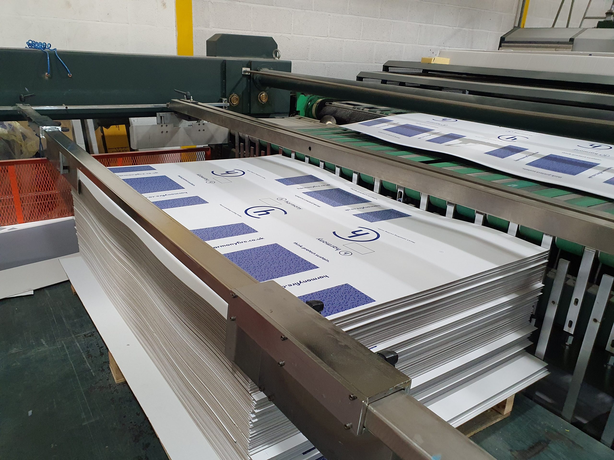 Studio Screen & Print – Large format digital print & screen printing