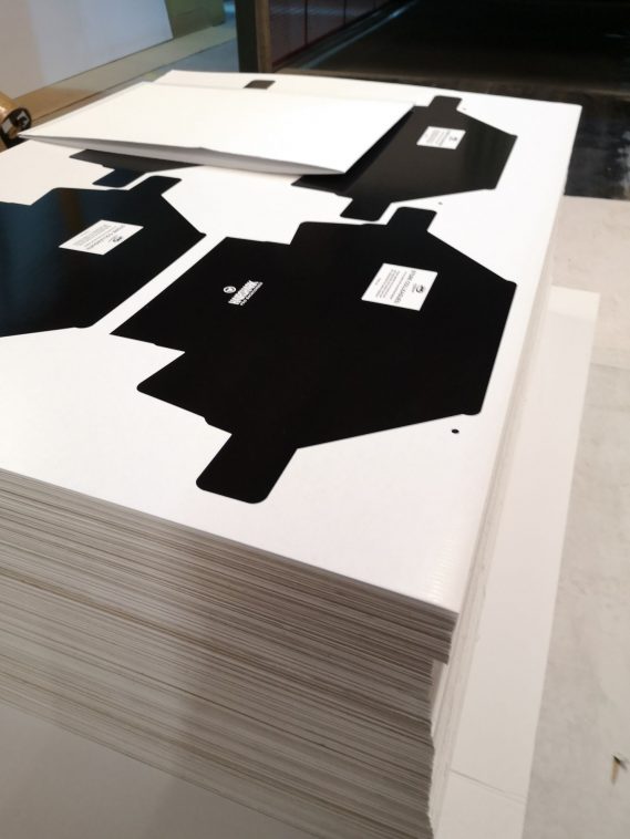 Studio Screen & Print – Large format digital print & screen printing